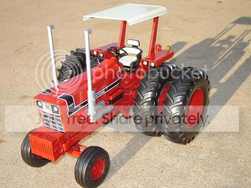 Custom IH 1468 w/ ROPS - IH Toys, Memorabilia & Collectibles - Red ...